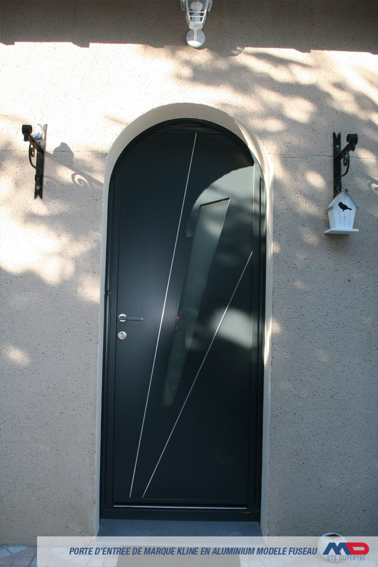 PORTE D’ENTREE DE MARQUE KLINE EN ALUMINIUM MODELE FUSEAU